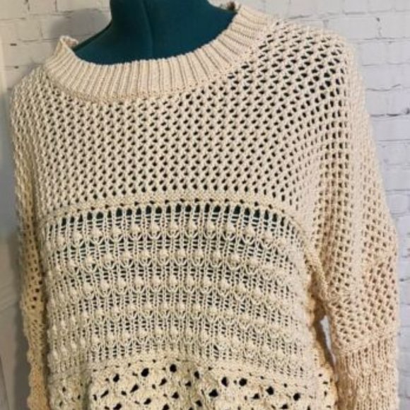 Universal Thread | Sweaters | Womens Cable Knit Cropped Sweater Cream ...